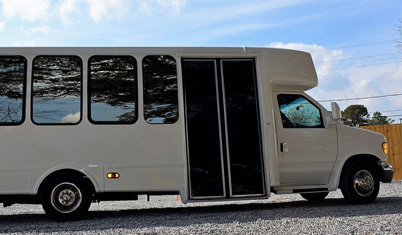 Royal Coach Limousine - Weddings, Airport & Party Bus Rental